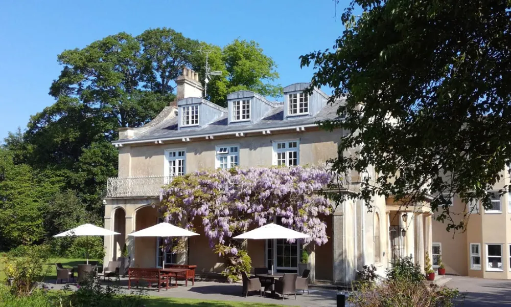 Summer wedding venues: The UK's best spots for celebrating in the sunshine