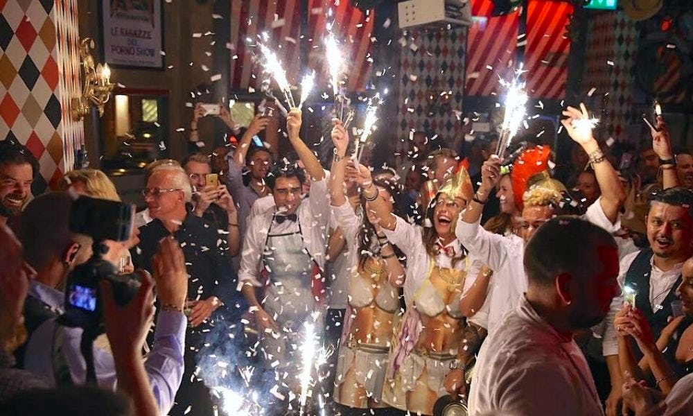30 fun places to eat in London From immersive experiences through to themed restaurants