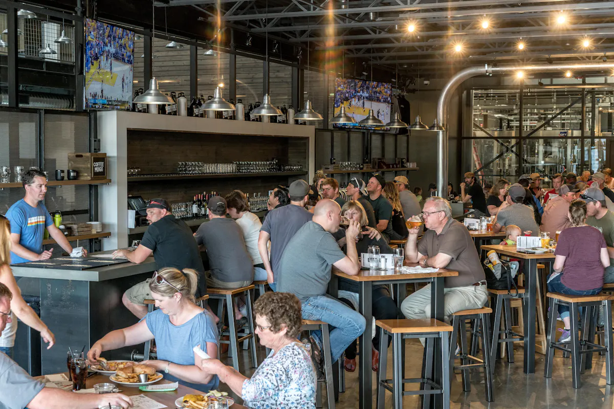 Pay-before-you-eat introduced as restaurants book up until Autumn