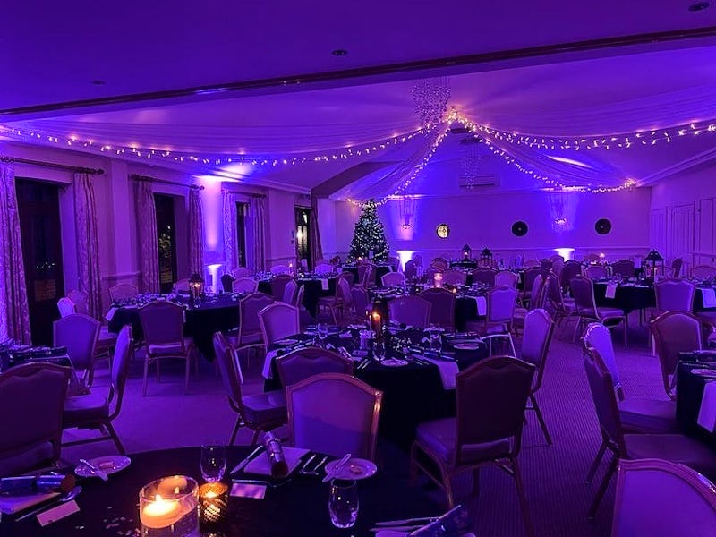 Silvermere Inn on the Lake in Surrey - Christmas party venues
