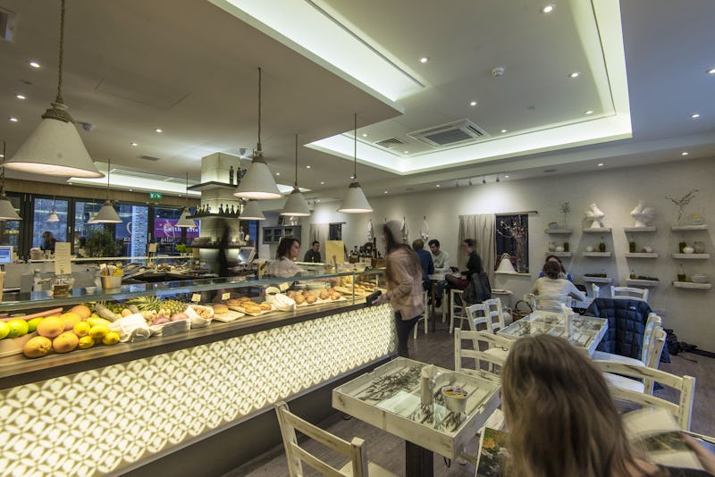 Pulia, London - Restaurant Review, Menu, Opening Times