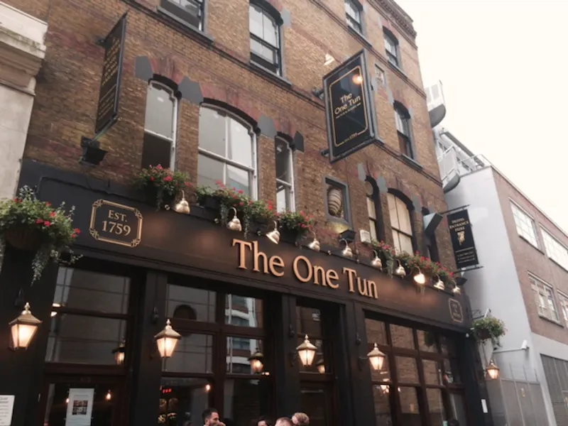 The One Tun Pub & Rooms, London - Restaurant Review, Menu, Opening Times