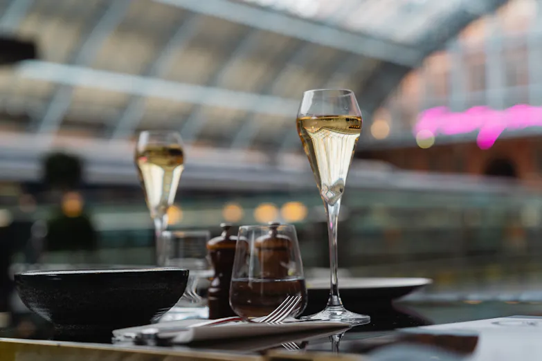 St Pancras Brasserie & Champagne Bar by Searcys, London - Restaurant ...