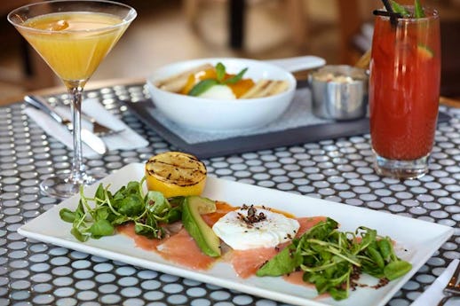 115 Outside seating Restaurants near Liverpool Street Station London