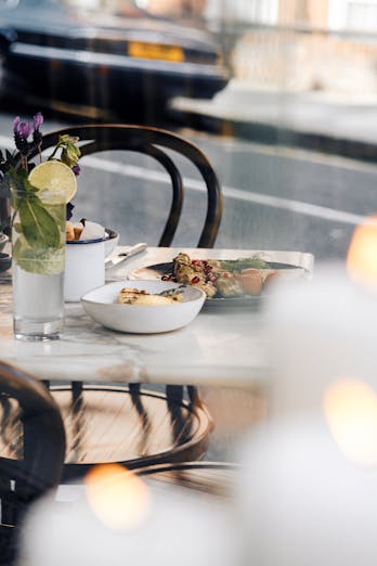 Villa Mamas, London - Restaurant Review, Menu, Opening Times