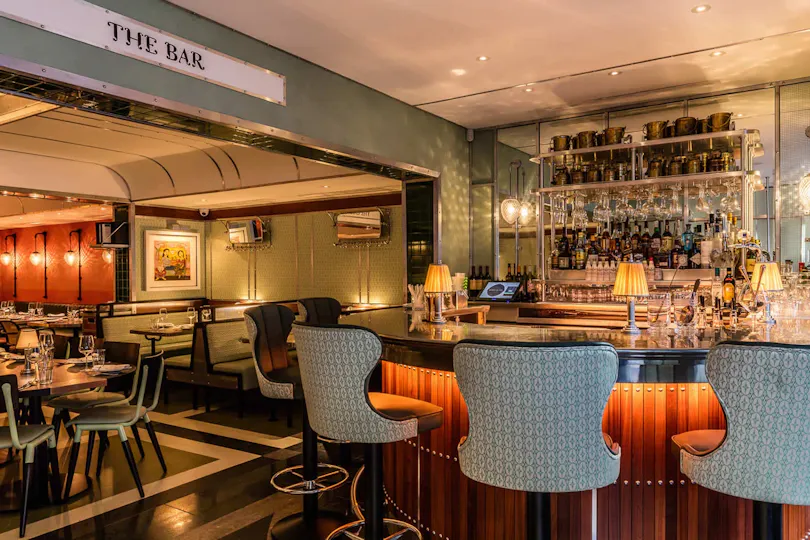 Bombay Bustle, London - Restaurant Review, Menu, Opening Times