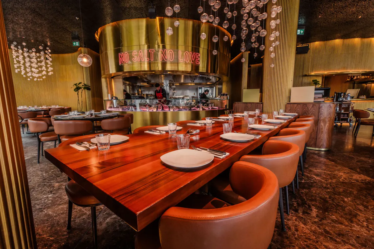 Nusr-Et Steakhouse, London - Restaurant Review, Menu, Opening Times