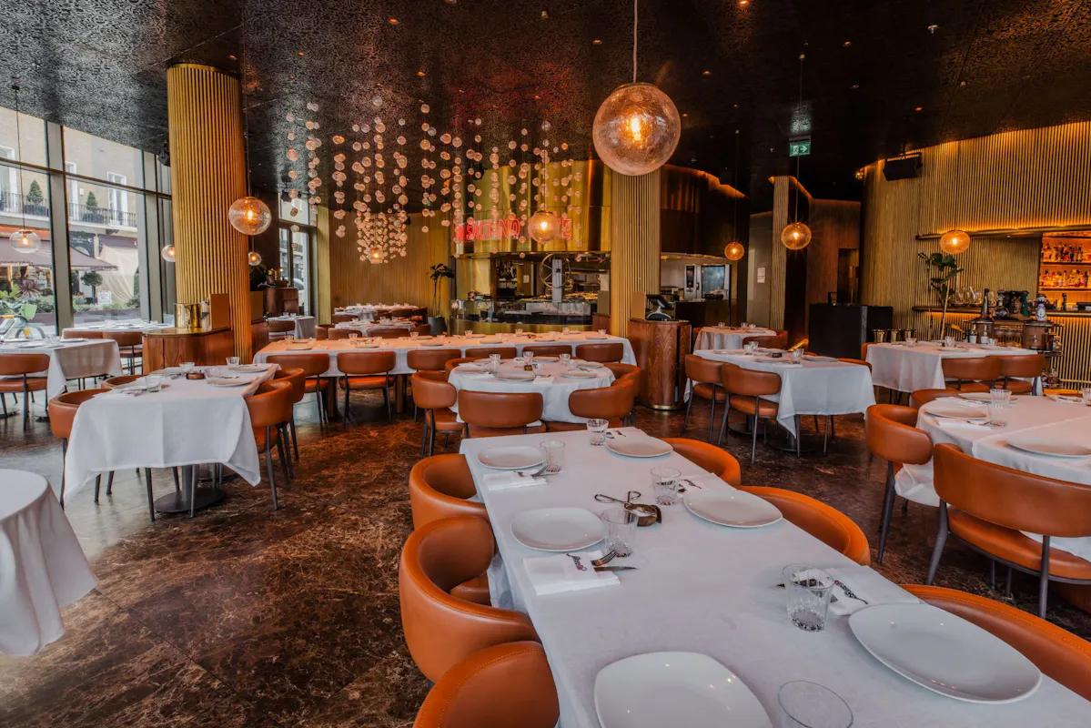 Nusr-Et Steakhouse, London - Restaurant Review, Menu, Opening Times