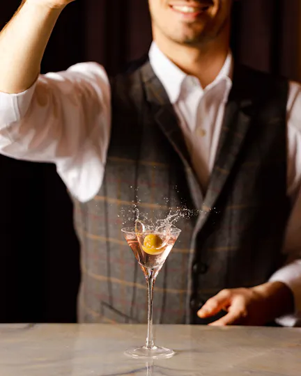 Fitz's Bar & Parlour, London - Restaurant Review, Menu, Opening Times