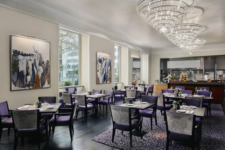 The Montagu Kitchen & Lounge at Hyatt Regency The Churchill, London ...