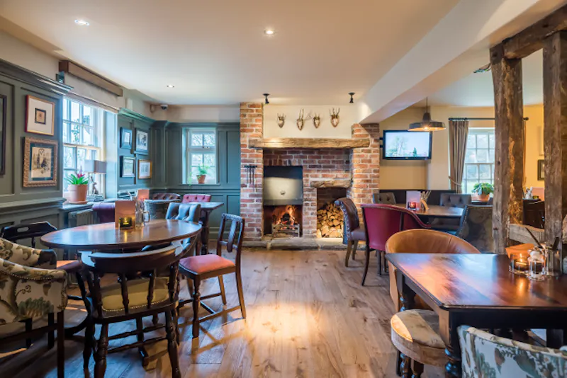 The Bumble Bee, Gloucestershire - Restaurant Review, Menu, Opening Times