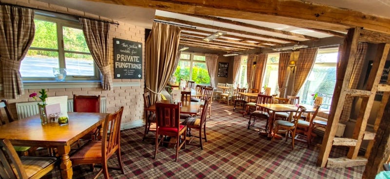 The Fishers Pond, Hampshire - Restaurant Review, Menu, Opening Times