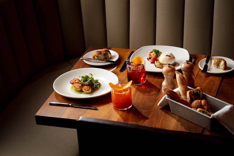 Sette, London - Restaurant Review, Menu, Opening Times