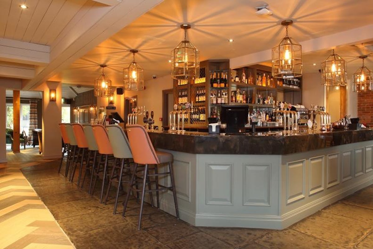 The Arkle Manor, Surrey - Restaurant Review, Menu, Opening Times