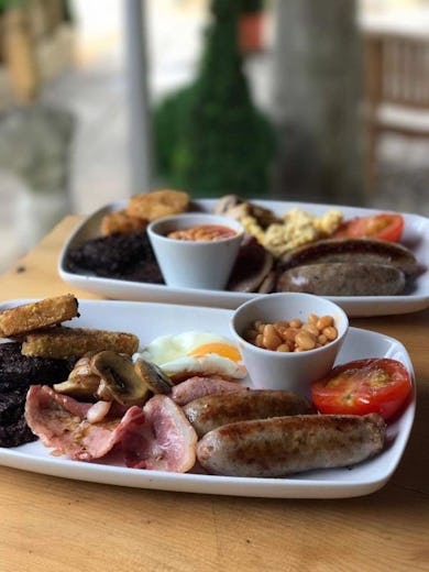 Ye Olde Swan, Radcot - Restaurant Review, Menu, Opening Times