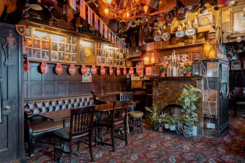 The Churchill Arms - Kensington Church Street, London - Restaurant ...