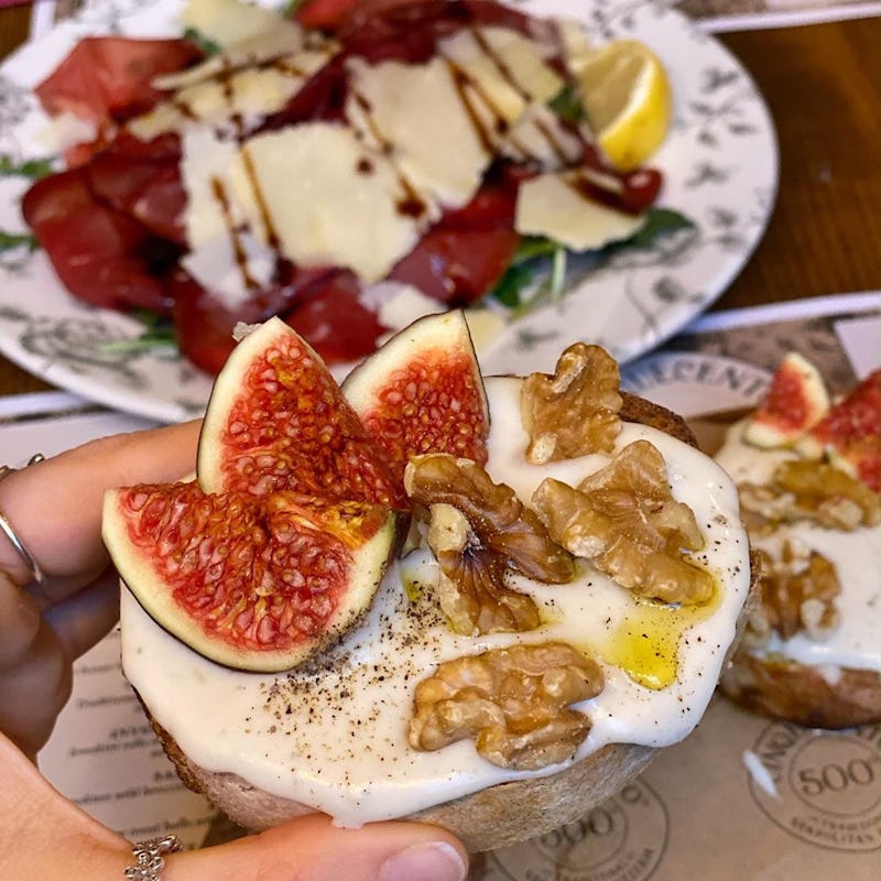 Cinquecento Pizzeria, London - Restaurant Review, Menu, Opening Times