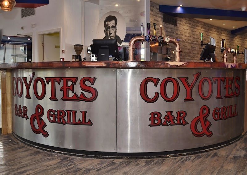 coyotes bar & grill, peterborough - Restaurant Review, Menu, Opening Times