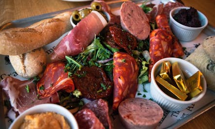 The Craster Arms, Beadnell - Restaurant Review, Menu, Opening Times