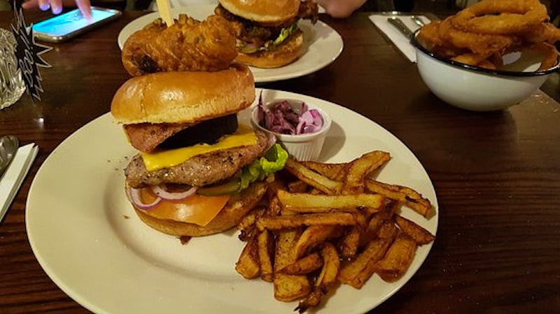 The Diggle Hotel, Oldham - Restaurant Review, Menu, Opening Times