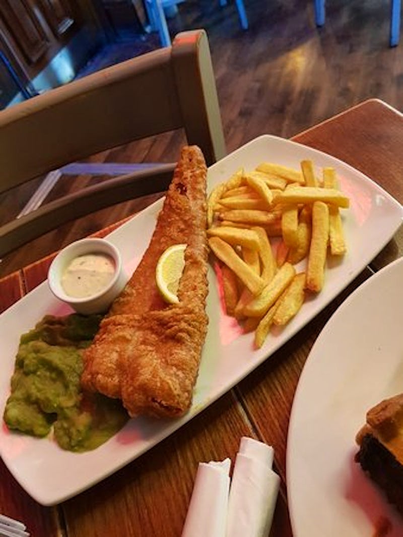 Yates Hull, Hull - Restaurant Review, Menu, Opening Times