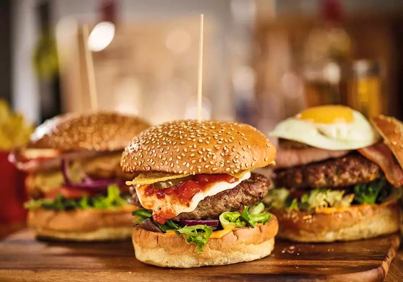 Yates Hull, East Riding of Yorkshire - Restaurant Review, Menu, Opening ...