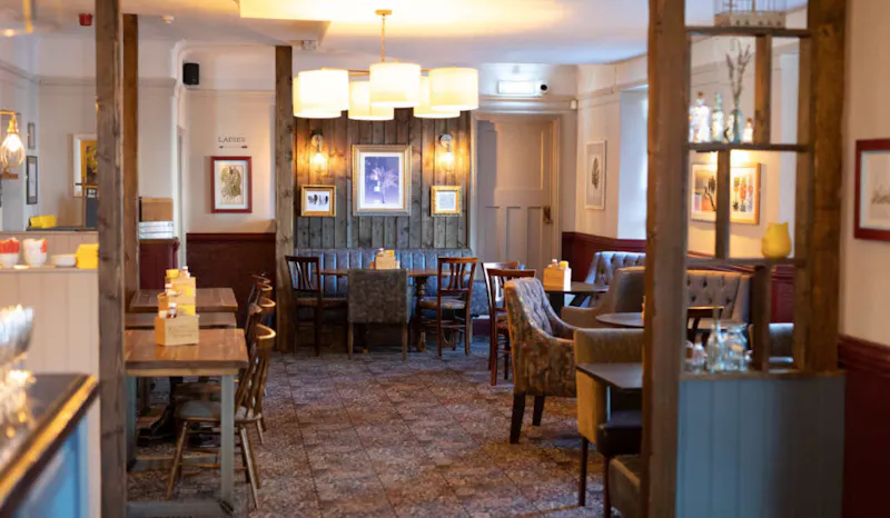 The Birdcage, Brixham, Devon - Restaurant Review, Menu, Opening Times