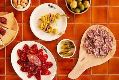 Bar Daskal, London - Restaurant Review, Menu, Opening Times