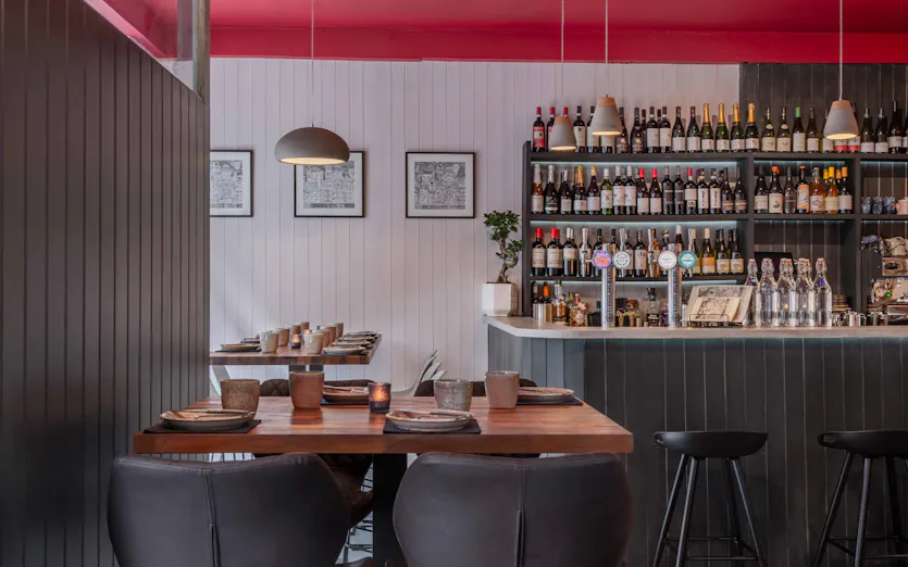 Oliveira Kitchen, London - Restaurant Reviews, Bookings, Menus, Phone ...