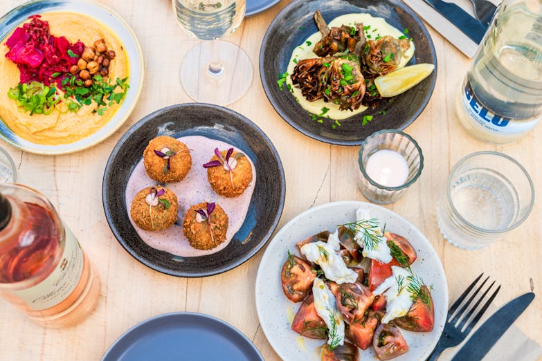 Common Ground, London - Restaurant Reviews, Bookings, Menus, Phone ...