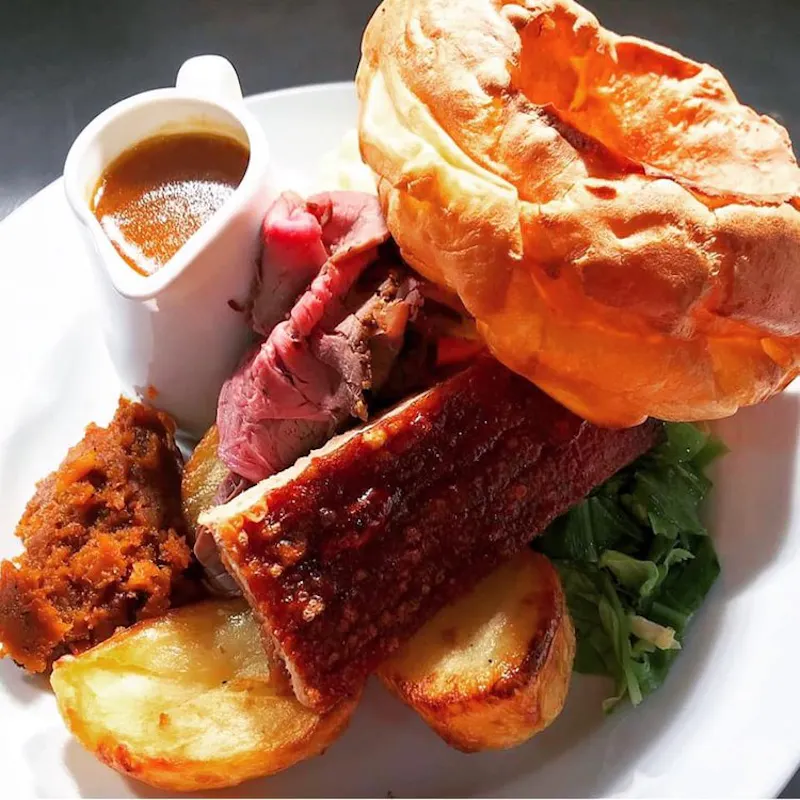 The Holford Arms, Gloucestershire - Restaurant Review, Menu, Opening Times