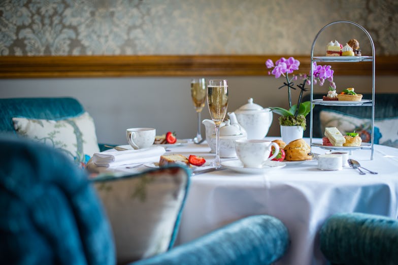 Afternoon Tea at South Lodge, West Sussex - Restaurant Review, Menu ...