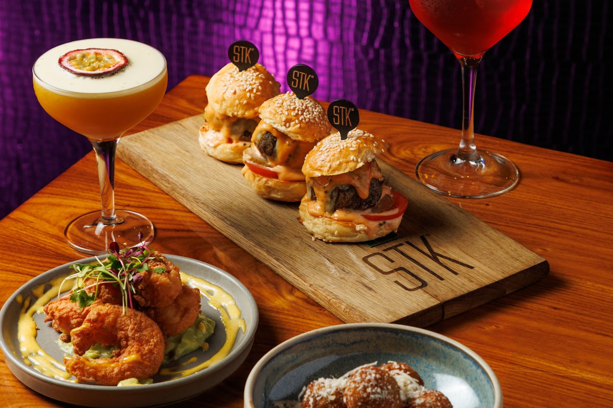 STK Rooftop Steakhouse & Bar, London - Restaurant Review, Menu, Opening ...