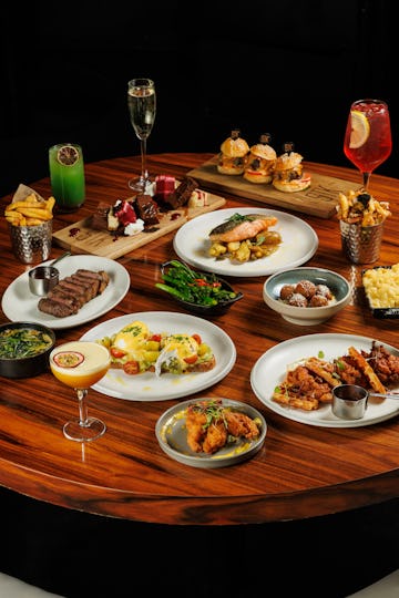 STK Rooftop Steakhouse & Bar, London - Restaurant Review, Menu, Opening ...