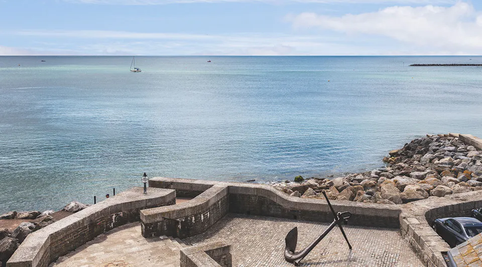 Rock Point Inn, Lyme Regis, Dorset - Restaurant Review, Menu, Opening Times