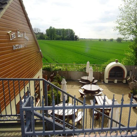 The Elm Tree Inn, Cambridgeshire - Restaurant Review, Menu, Opening Times