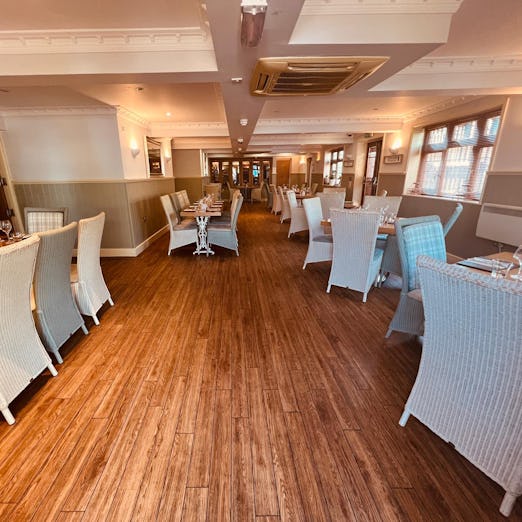 The Elm Tree Inn, Cambridgeshire - Restaurant Review, Menu, Opening Times