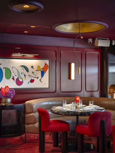 Bébé Bob, London - Restaurant Review, Menu, Opening Times