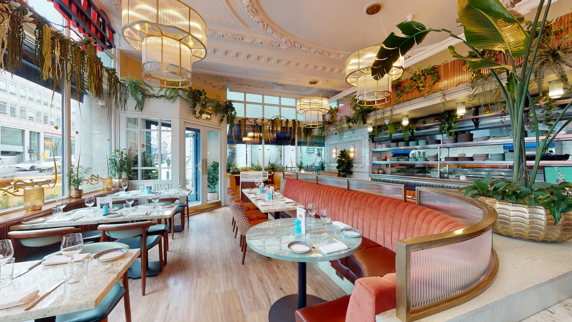 1584 Local Restaurants near London Coliseum London Wc2n 4Er
