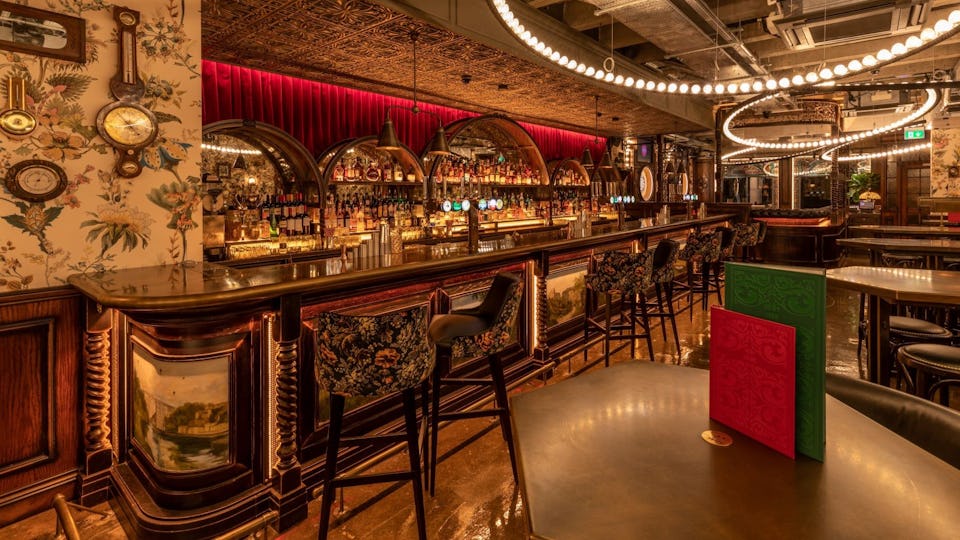 Flight Club Bristol, Bristol - Restaurant Review, Menu, Opening Times