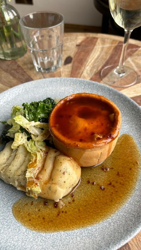 The Castle Farnham, Surrey - Restaurant Review, Menu, Opening Times