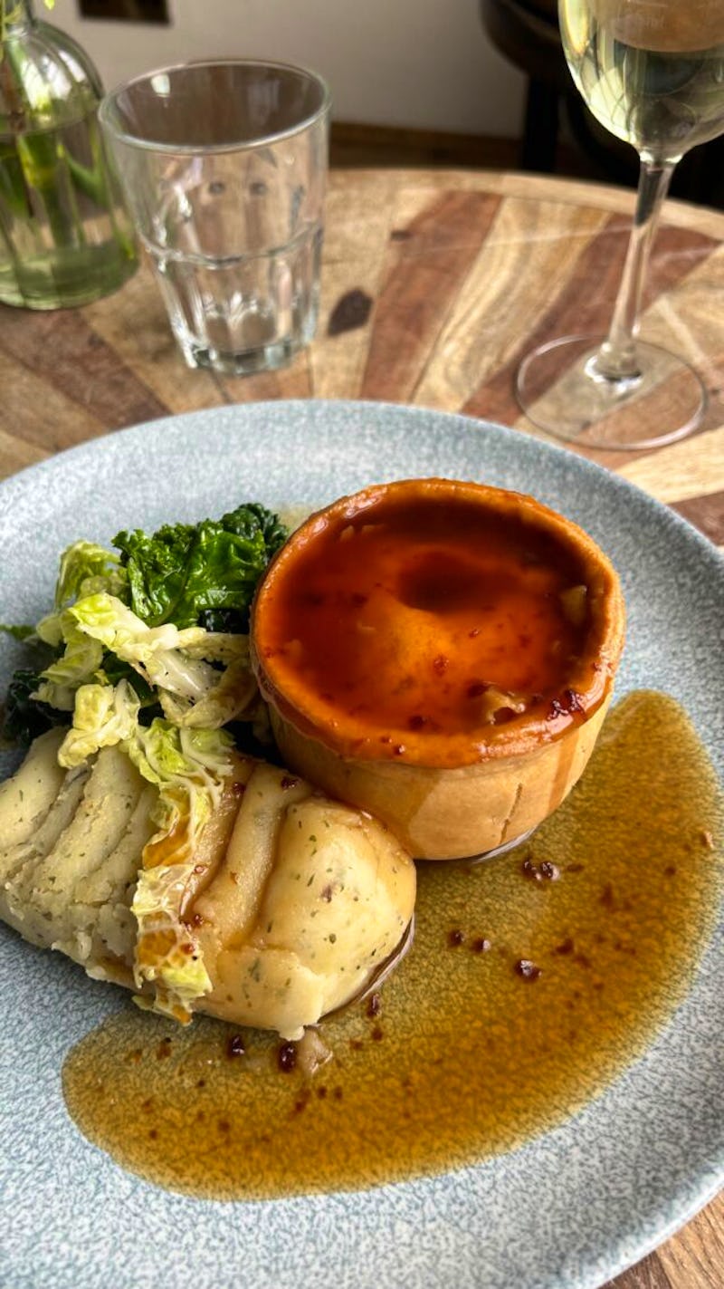 The Castle Farnham, Surrey - Restaurant Review, Menu, Opening Times