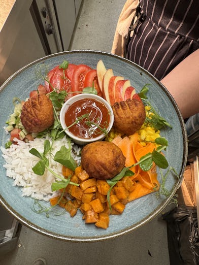 TN1 Bar And Kitchen, Kent - Restaurant Review, Menu, Opening Times