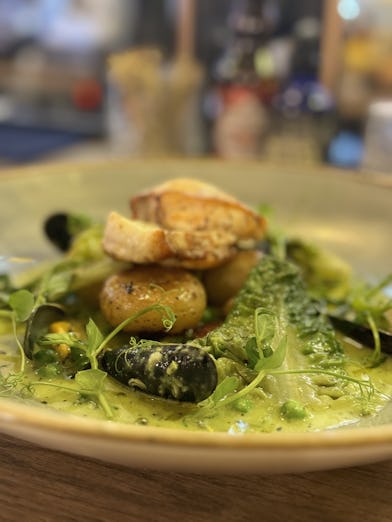 TN1 Bar And Kitchen, Kent - Restaurant Review, Menu, Opening Times