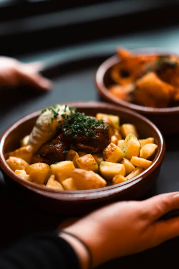 2 Bridges Hereford, Herefordshire - Restaurant Review, Menu, Opening Times