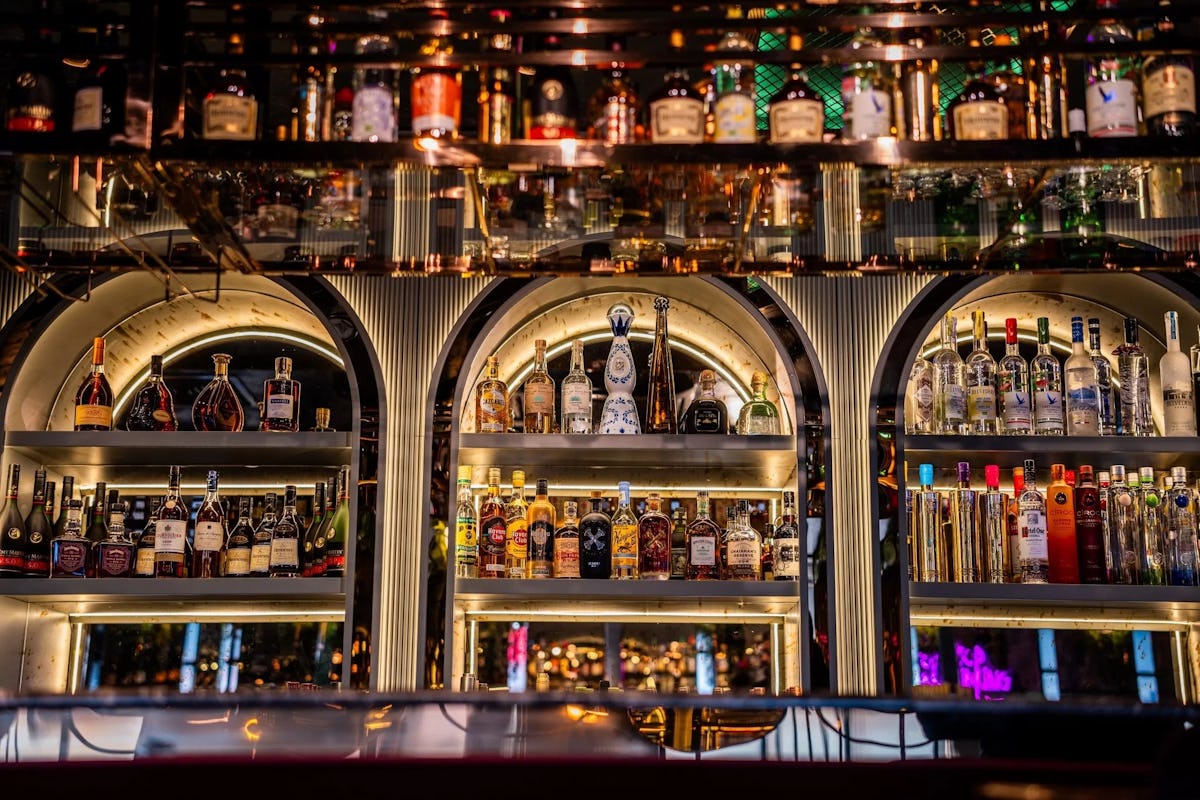 De Roya Lounge, London - Restaurant Review, Menu, Opening Times