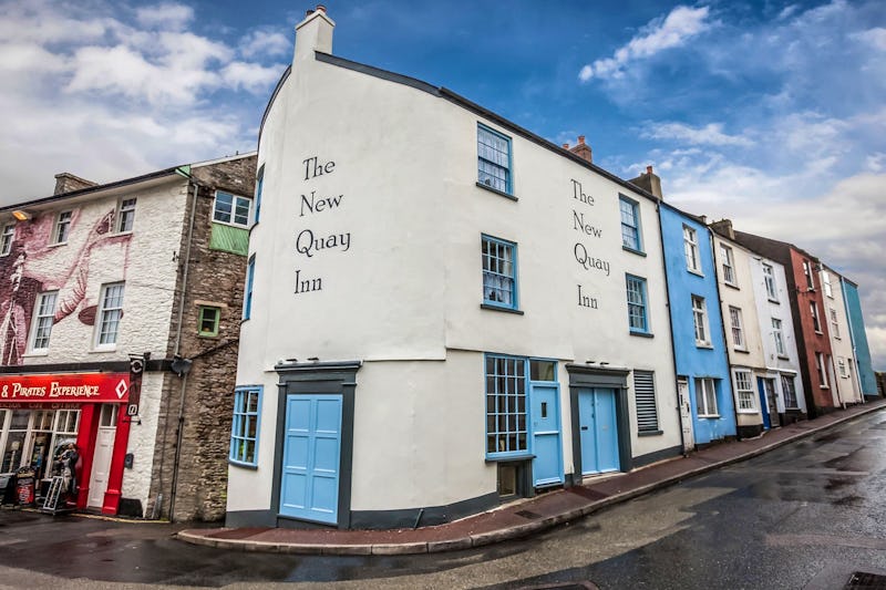 The New Quay Inn, Devon - Restaurant Review, Menu, Opening Times