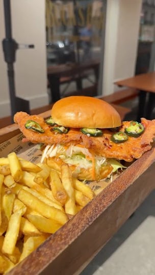 Bucks Bar St Andrews, Edinburgh - Restaurant Review, Menu, Opening Times