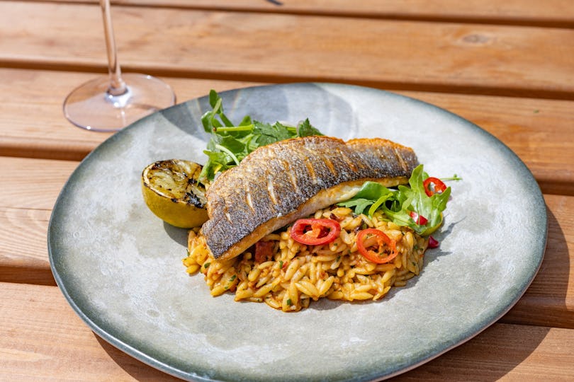 The Bull Inn Arborfield Cross, Berkshire - Restaurant Review, Menu ...