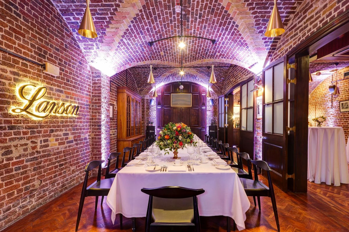 The Champagne Bar at 116 Pall Mall, London - Restaurant Review, Menu ...